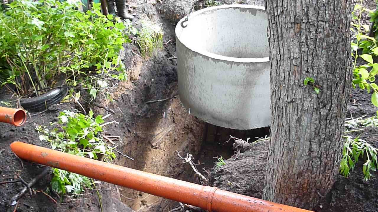 Установка септика.