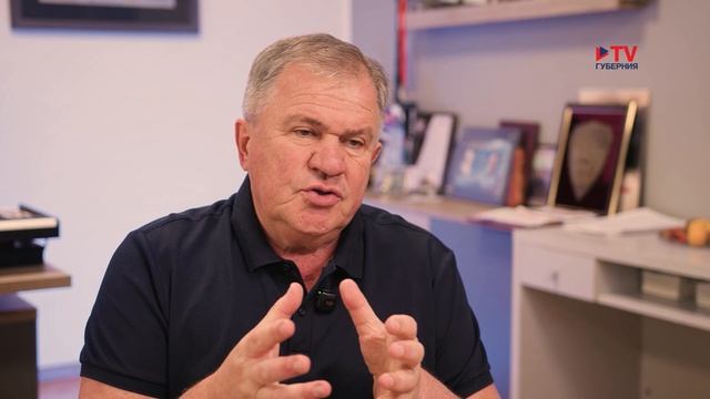 Современники. Сергей Карпов