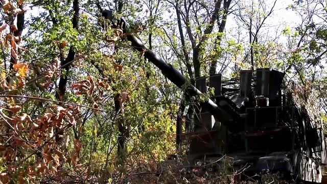 САУ "Мста-С" vs пункт управления БПЛА.