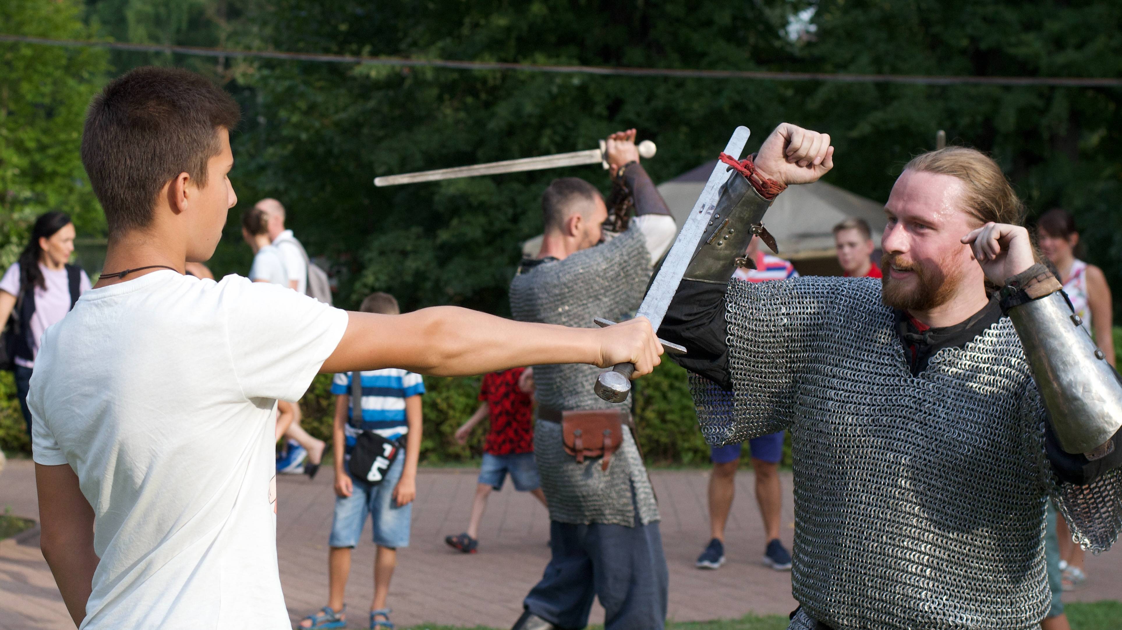 Средневековые мастер-классы, День города, усадьба Остафьево.