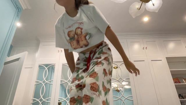 Как научится делать прыжок с толчком в квадробике!?