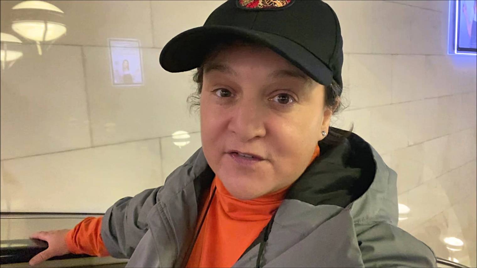 Трейлер:Женщина КУРЬЕР...трудности и ПРИКОЛЫ за смену😜Мужчина ОБИЖЕНКА / Люди от меня отсаживаются!