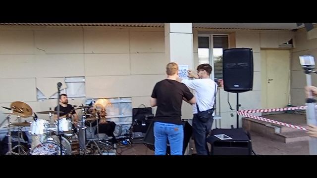 .trashed-1761918372-VID_20250831_185306