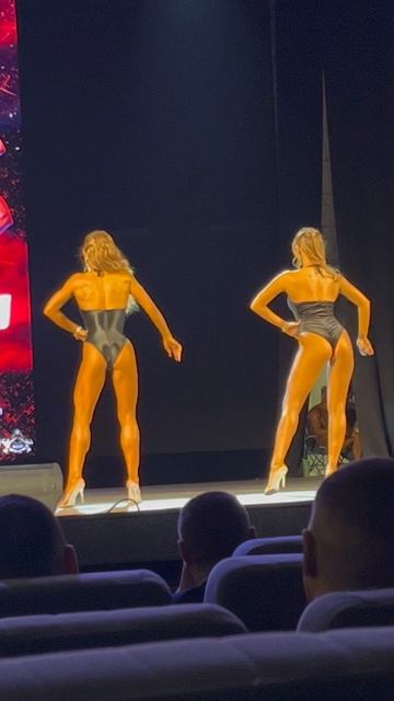 Фитнес Модель. Сравнение