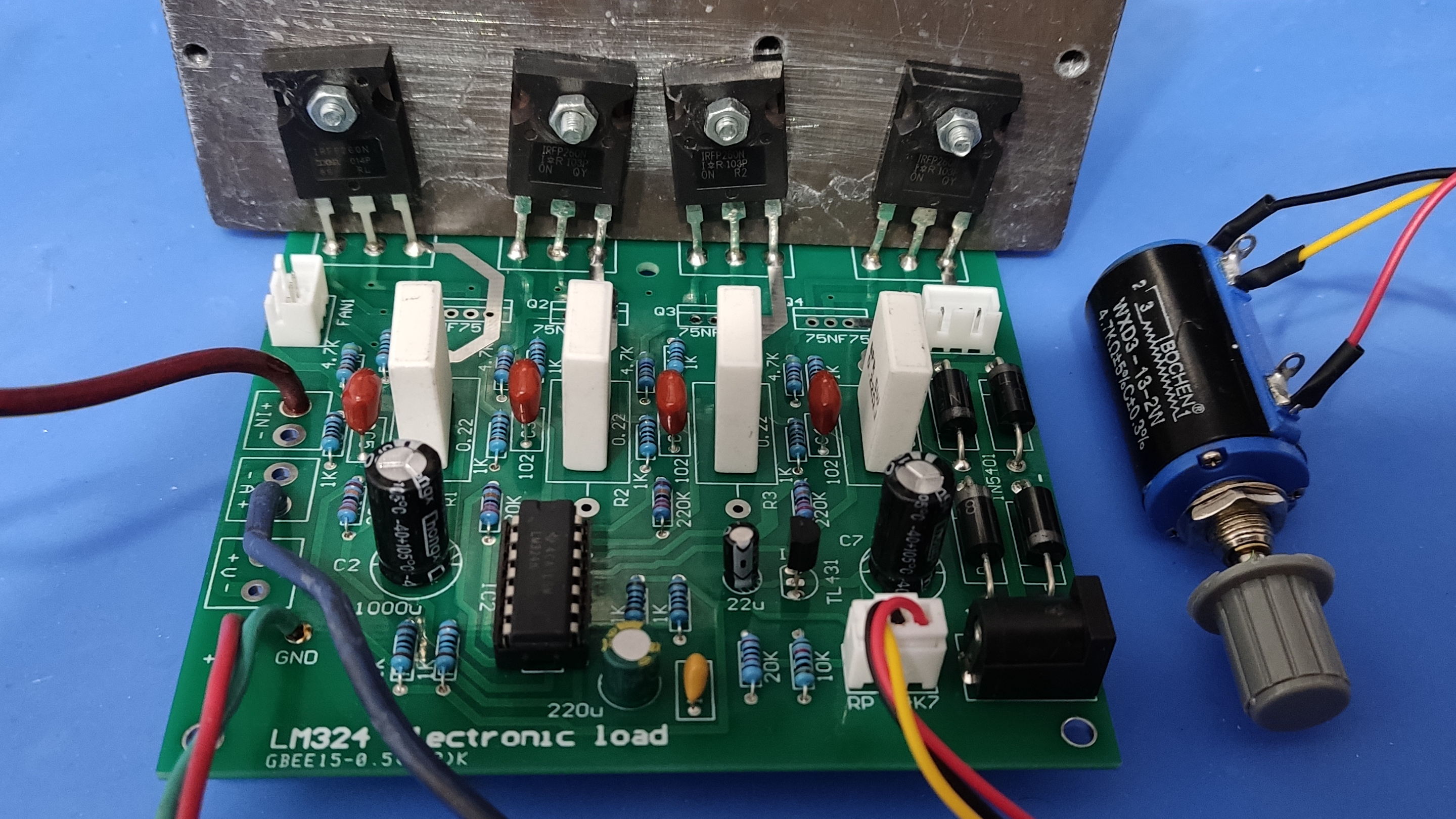 Электронная нагрузка на 300 ватт.