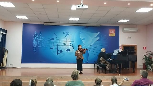 Концерт ко Дню учителя и Дню музыки "Гармония звуков" 2025