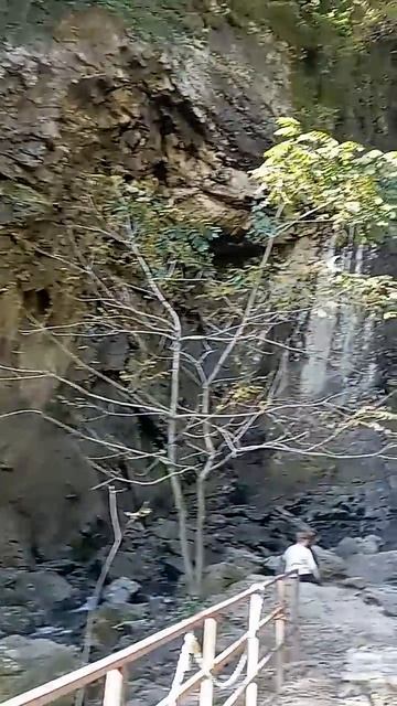 Водопад в горах Батуми, 8-я Вавилоно-Ассирийская цивилизация. Мир Универсологии