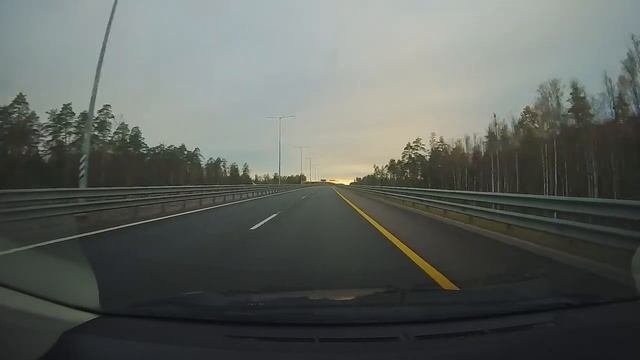 Россия. Дорога от Москвы до Санкт-Петербурга. 17.10.2025. 5/8