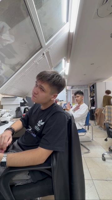 Офис, дедлайн и немного кофе…