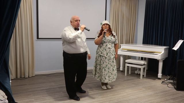 Галина Божко и Владимир Почепень. 15 номер концерта "Кинопанорама", песня "Неудачное свидание"