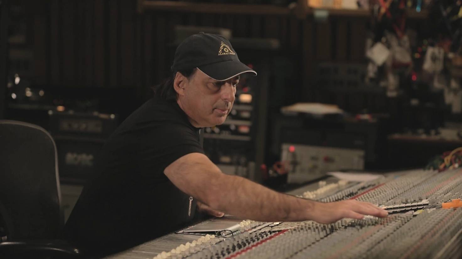 02. Mix vs Desk Output, Track Management, Parts, Summing, Hand-offs, Recalls, VCAs and Mix Buss