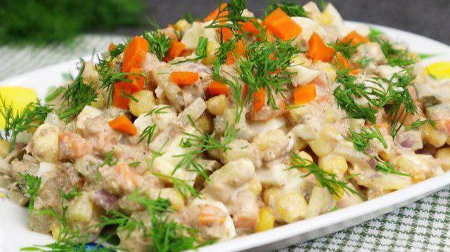 Стоят на пороге гости🤪Готовлю Быстро  Салат с тунцом  за 5 минут! Самый простой и быстрый рецепт