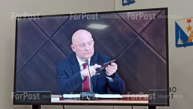 Михаил Развожаев не смог дозвониться в УК «Центр» и «Инкерман»