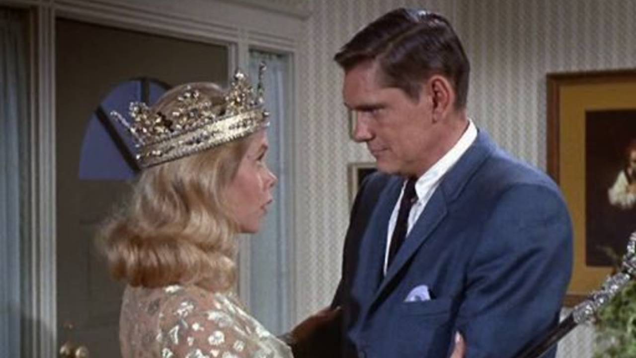Сериал Моя жена меня приворожила - 4 сезон 13 серия / Bewitched