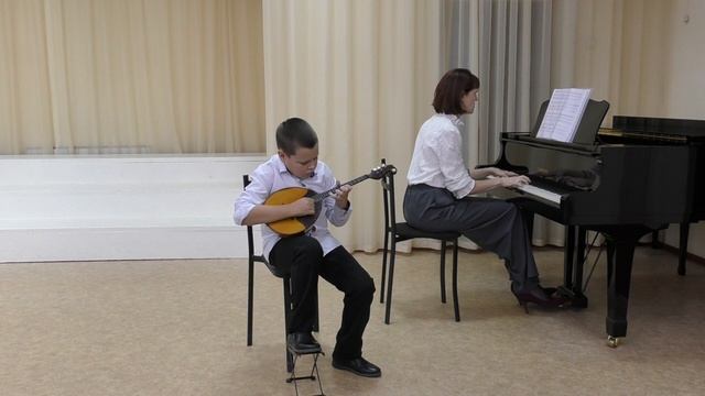 Тончинский Егор, 3 кл. ДПП "Народные инструменты" /И.Дунаевский "Стрелки" из к/ф "Веселые ребята"