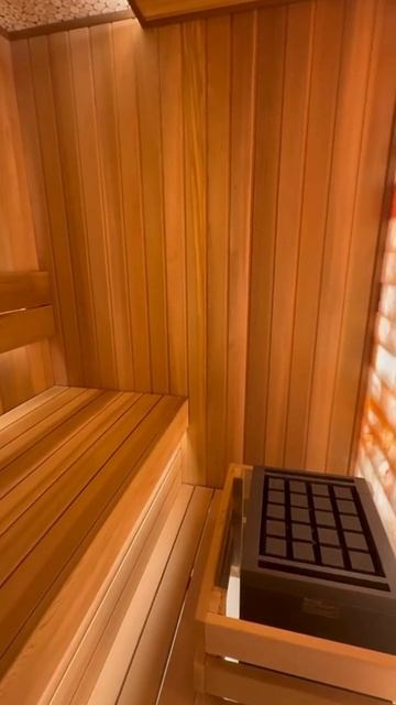 Видеообзор небольшой сауны