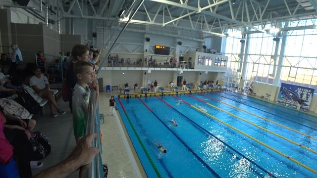 181025 100м спина Гапоненко Демид 2013 2дор 1мин38сек 2юн Стругов Руслан 2015 3дор 1мин48сек 2юн