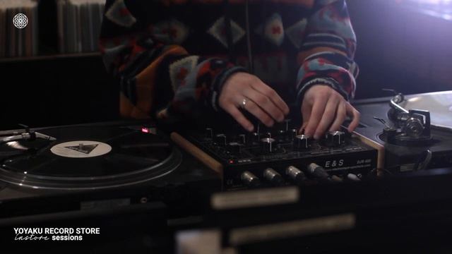 Admo - Yoyaku instore session