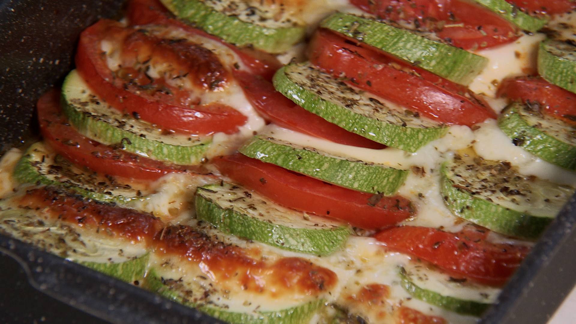 Кухня по заявкам | Кабачки: по-провансальски; Фаршированные; С пшеничной кашей | Илья Лазерсон /374