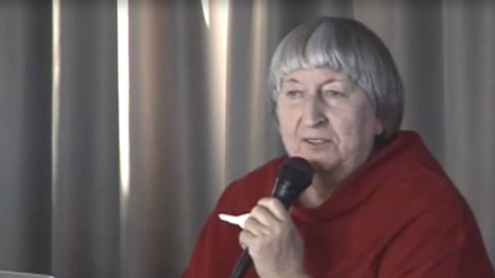 "Об умении задавать вопросы  - и не только..."  - размышления Лидии Русаковой, народного учителя РФ