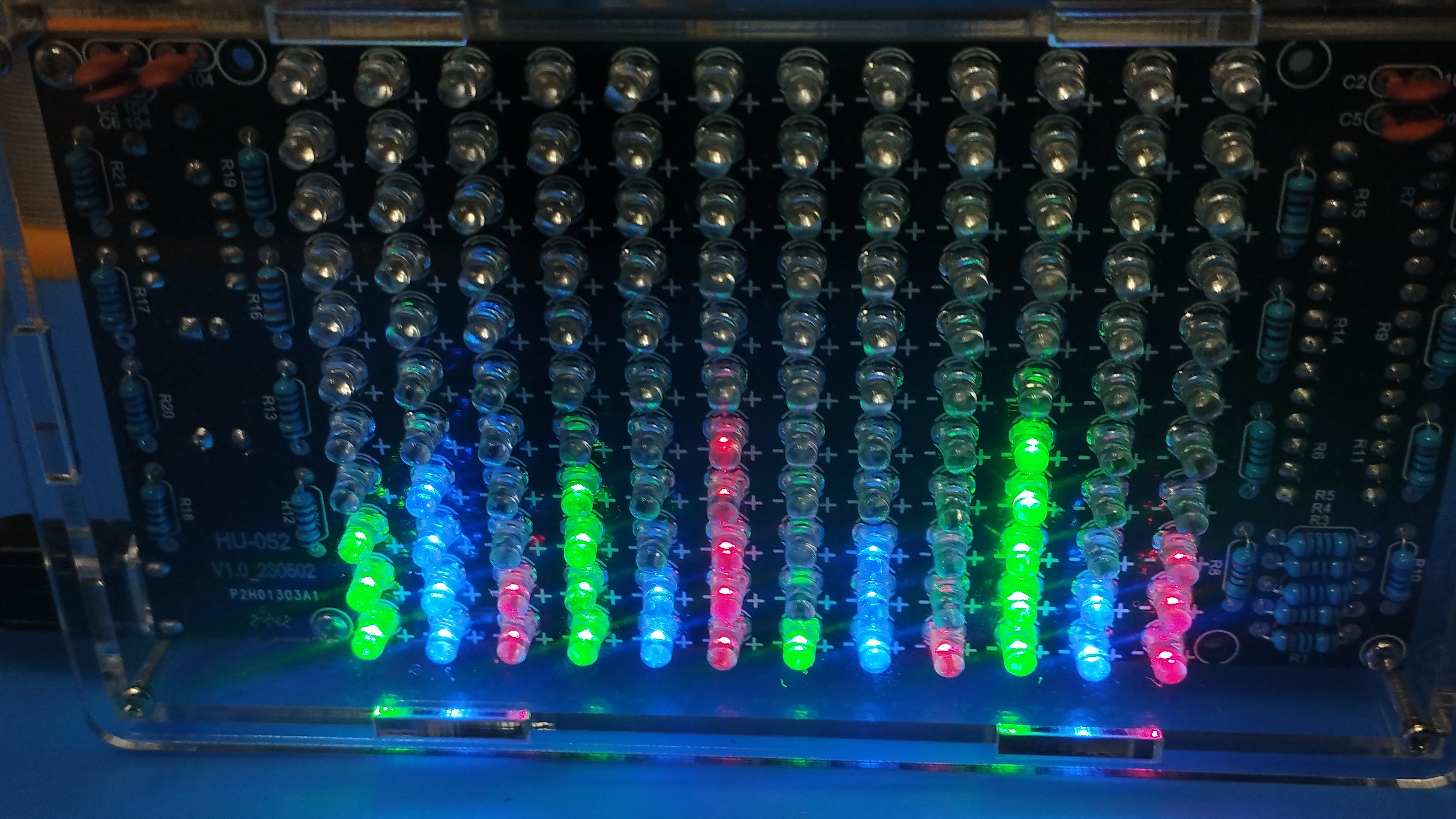 Мигалка спектроанализатор с микрофоном.