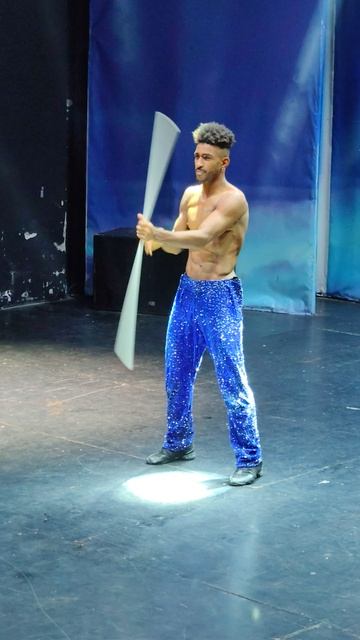 уличные артисты