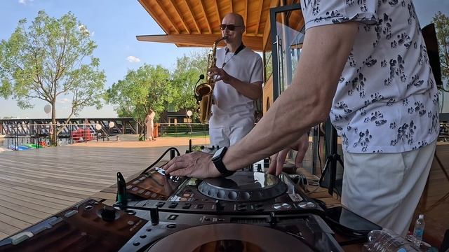 Диско Хаус музыка с саксофоном Syntheticsax & Dj Sandr - Disco House (Саксофонист Михаил Морозов)