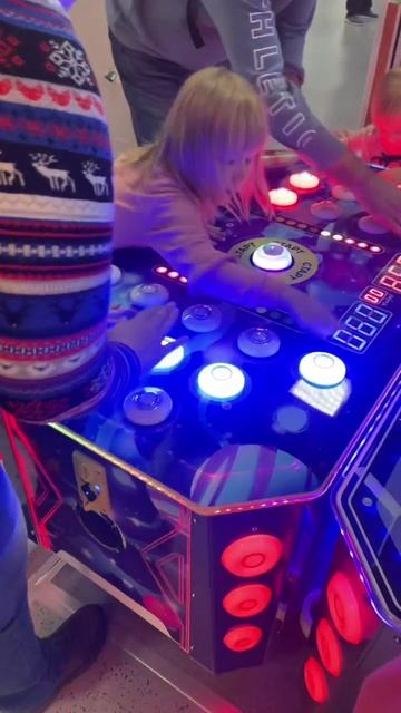 Игра в космической бой на выставке РАППА