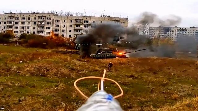 Атака FPV-дронов на танк. Харьковская область