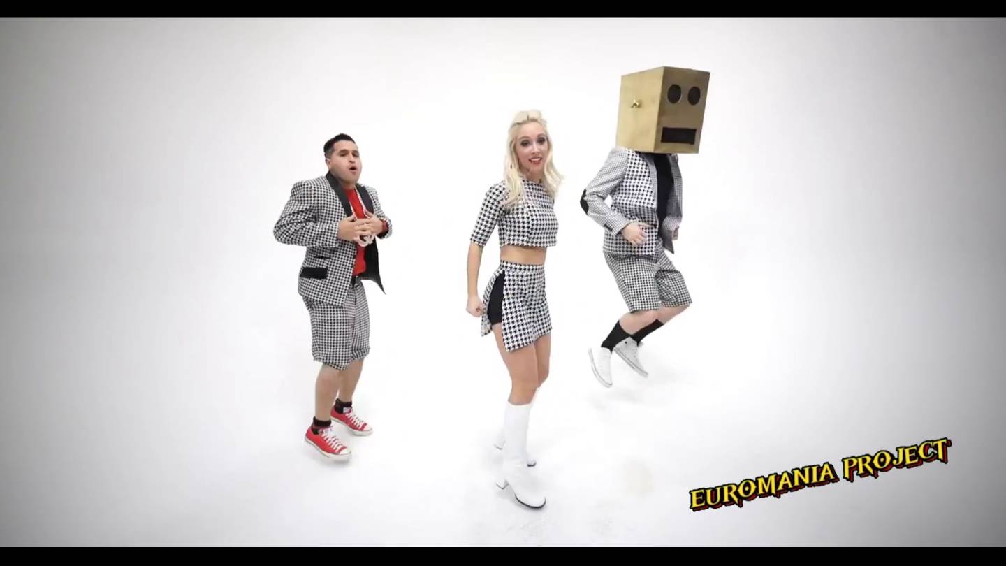 FatFoont - I Wanna Livev