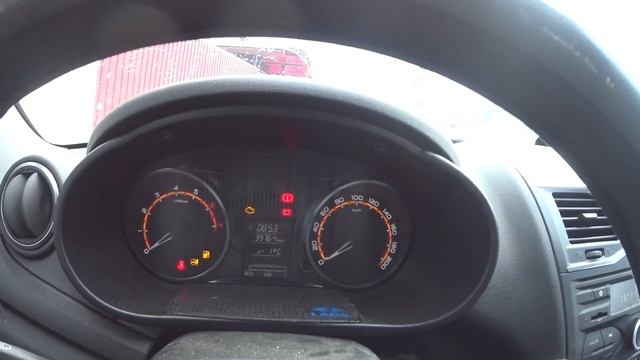 Лампа давления масла после замены масла