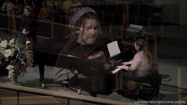 Незаметно дни бегут за днями..