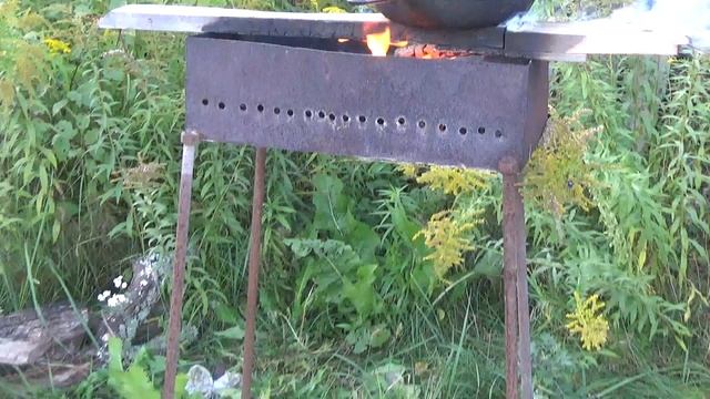 Мангал на даче.