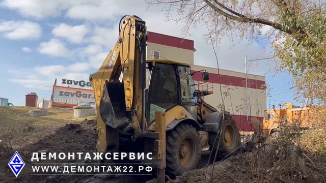 Очищаем русло реки Пивоварки г. Барнаул