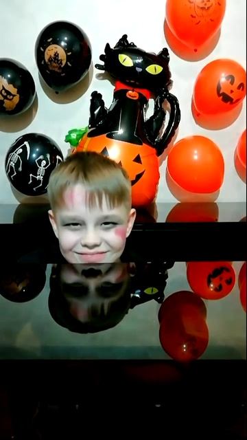 Игра в кальмара  на Хэллоуин