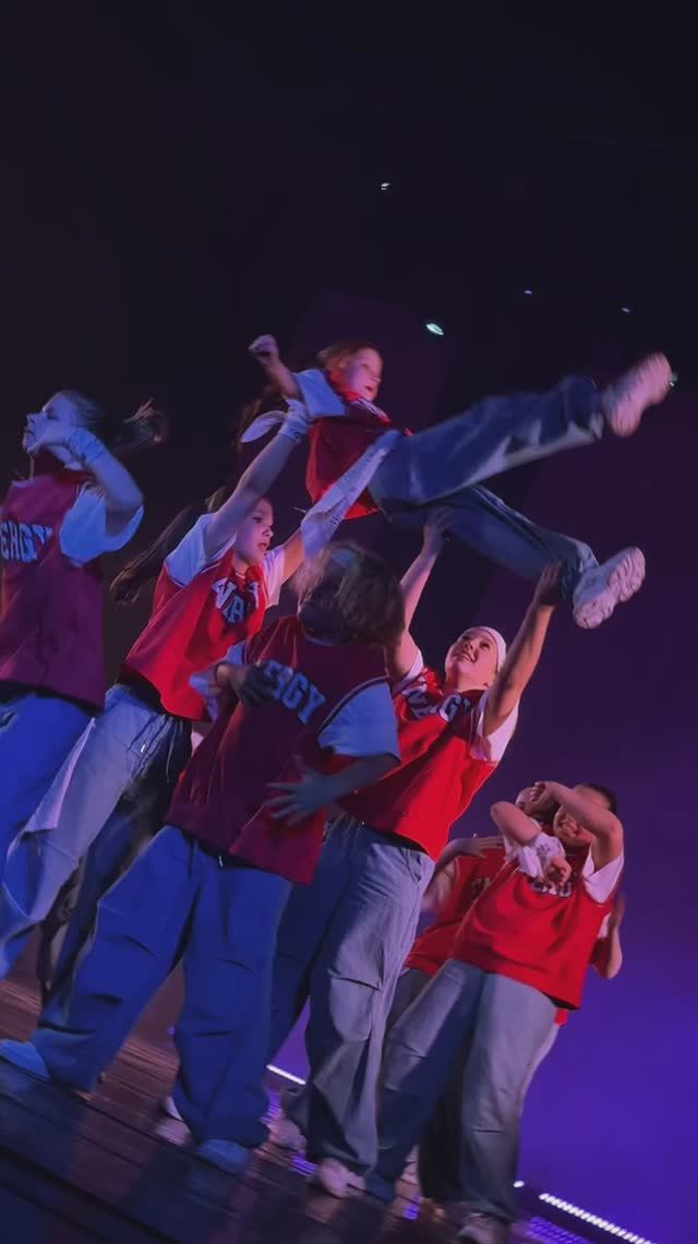 Танцуй вместе с Active Style!