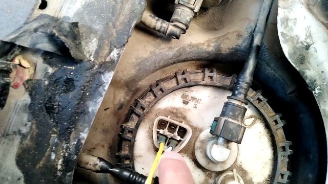 Хюндай акцент не работает бензонасос