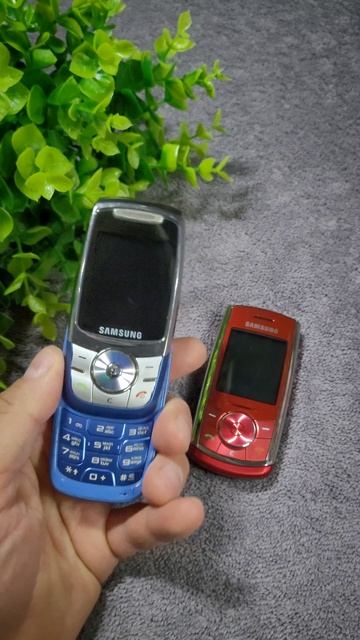 Телефоны слайдеры от Samsung