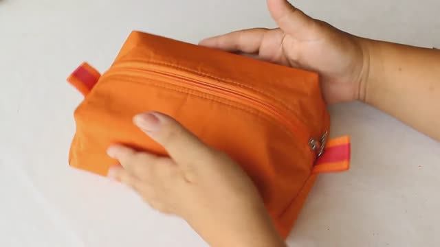 КАК СШИТЬ КОСМЕТИЧКУ или ПЕНАЛ в форме "трапеции"   МК, шитьё,