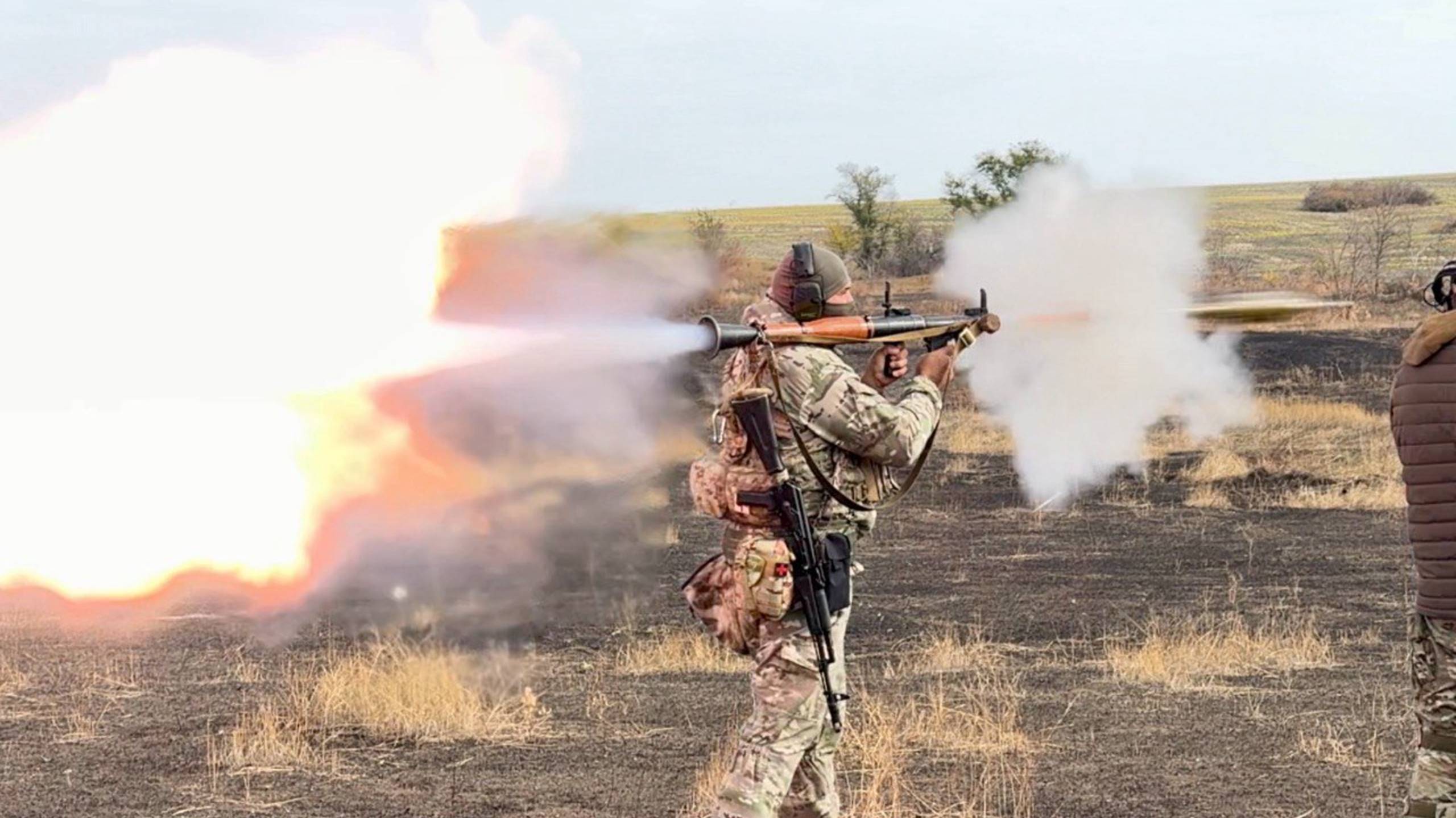 Как стрелять с РПГ?