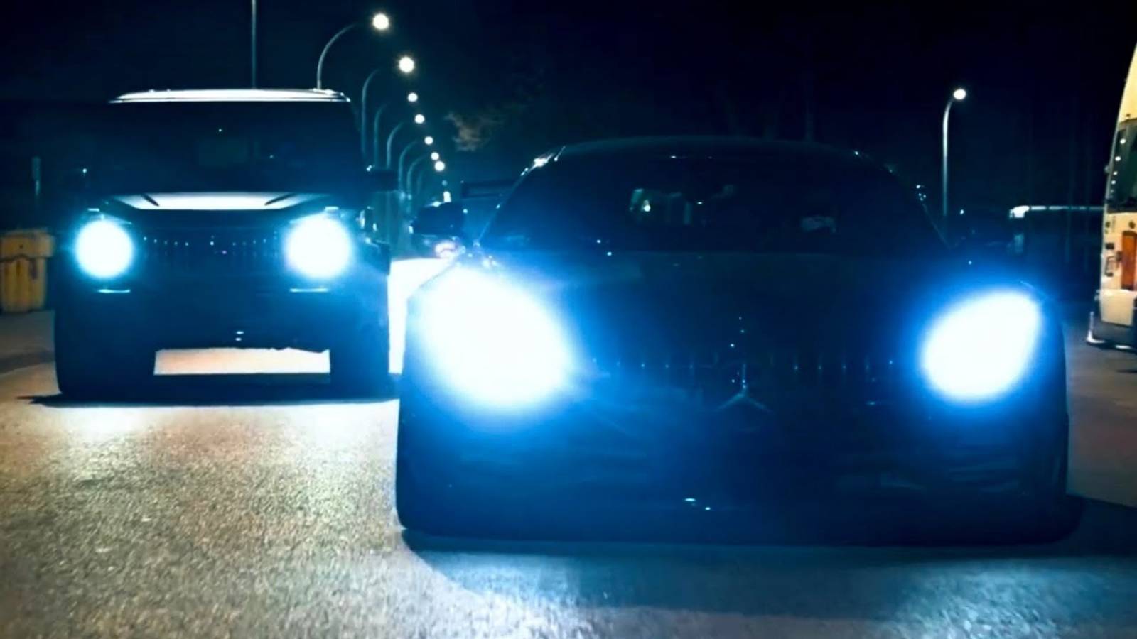 MUIZAIK - Gangsters In The Night