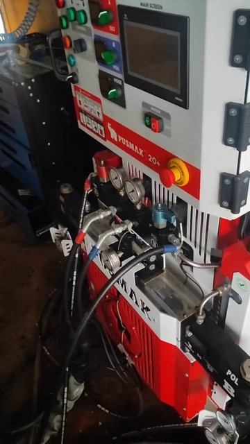 Ремонт и постгарантийное обслуживание оборудования для напыления пенополиуретана и полимочевины.