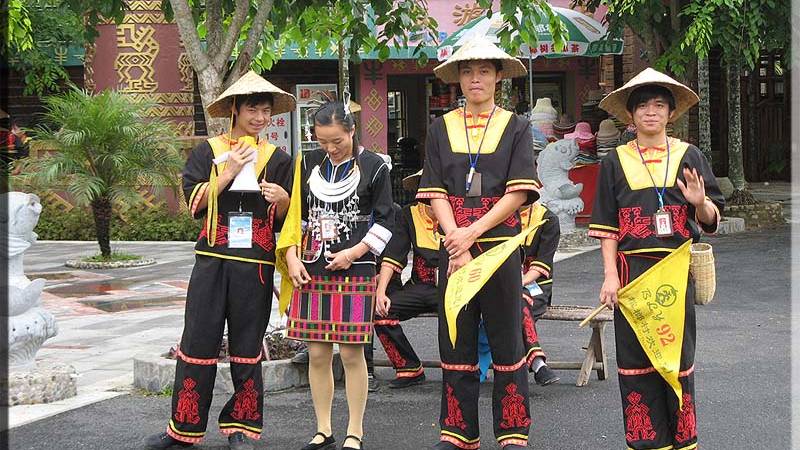 2008 06 Китай Хайнань 2 pers