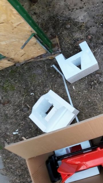 Какая то коробка, сам не знаю. Распаковка гидравлического дровокола Brait BLS525.