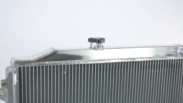 Радиатор алюминиевый Toyota Prado90  Surf185 5VZ 96-02 40mm AT AJS
