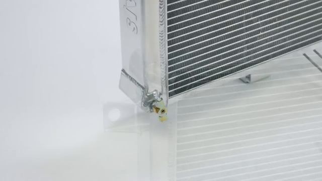 Радиатор алюминиевый ВАЗ Нива 21213 60мм МТ AJS