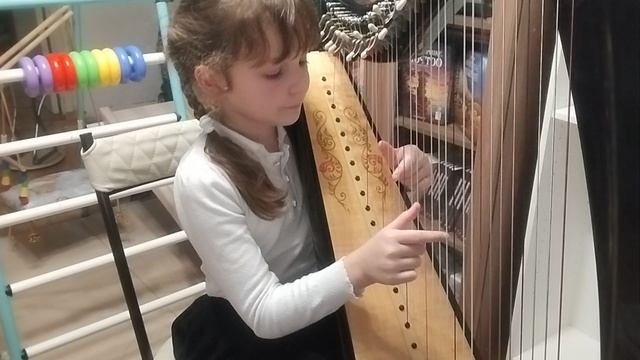 Киселева М. 1-8 Упражнение терции гамма