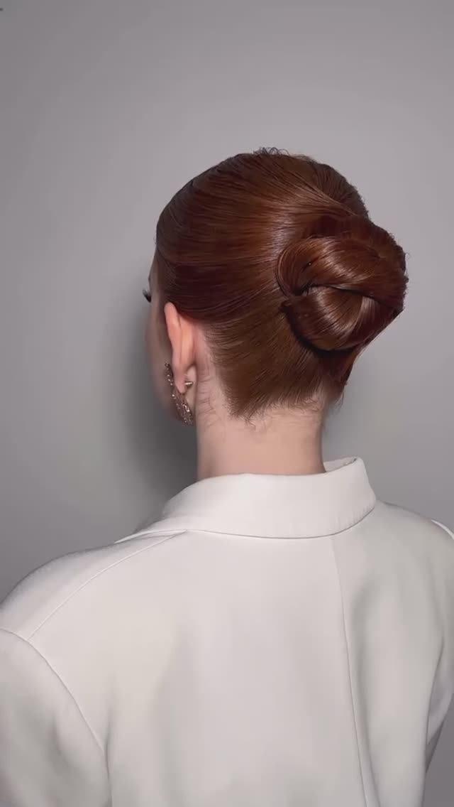 Создавай самые красивые гладкие причёски с нашими товарами, как приобрести читай в комментарии