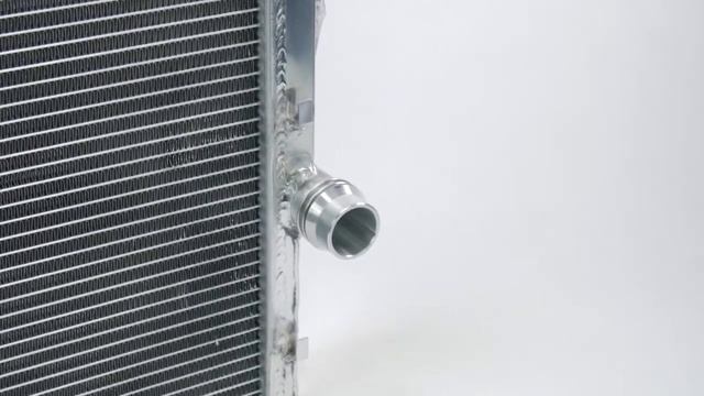 Радиатор алюминиевый BMW E46 40mm MT AJS