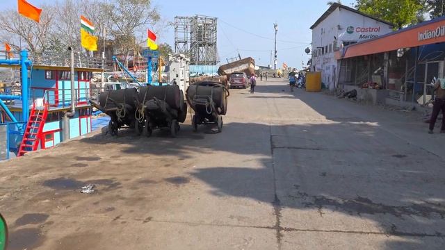 Индия. Прогулка по рыбацкой гавани в Мумбаи